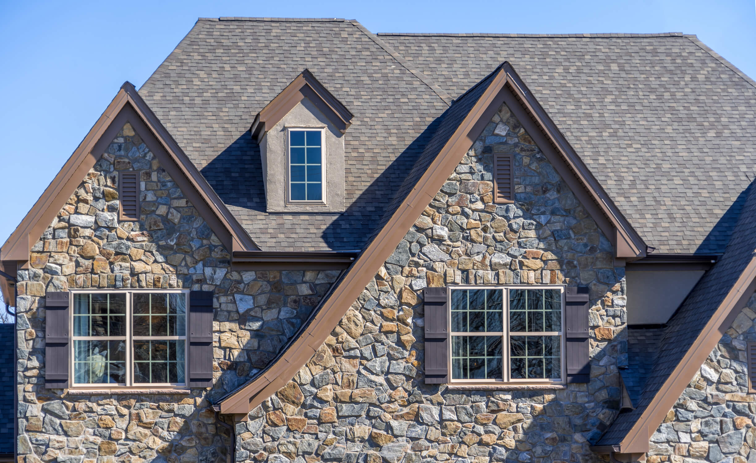 What are the Most Common Types of Stone Siding?